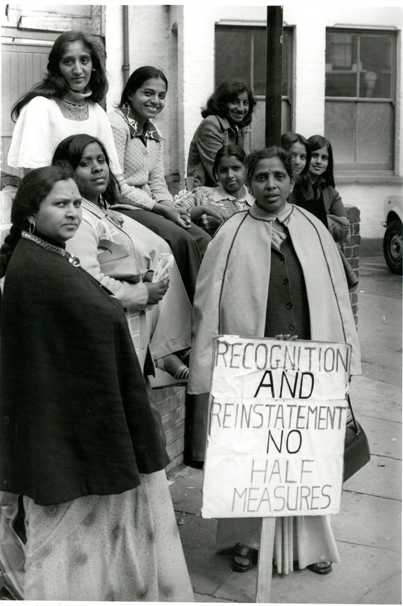 "We are the lions, Mr Manager!" - The Grunwick Strike Revisited 1976 ...